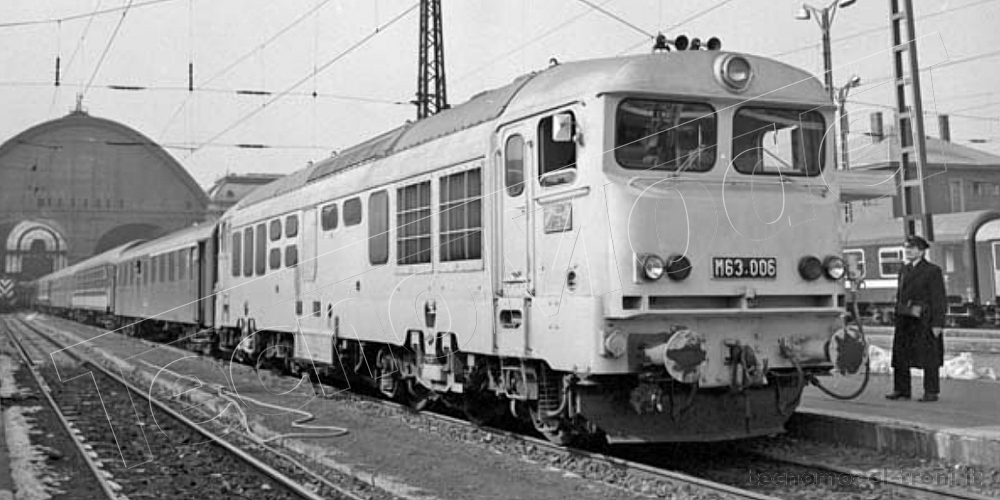 Acme 60680 MÁV Locomotiva diesel-elettrica M63 006 di serie allo stato ...